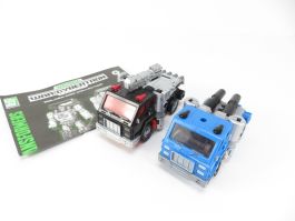 Transformers WFC: Kingdom Puffer & Road Ranger