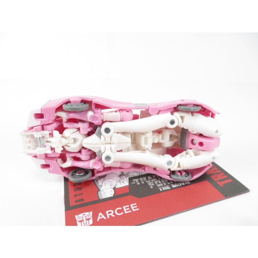 Transformers Studio Series 86 Arcee